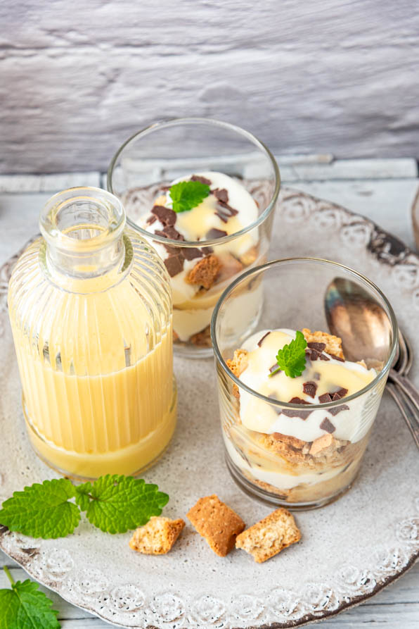 Schnelles Dessert Mit Eiwei