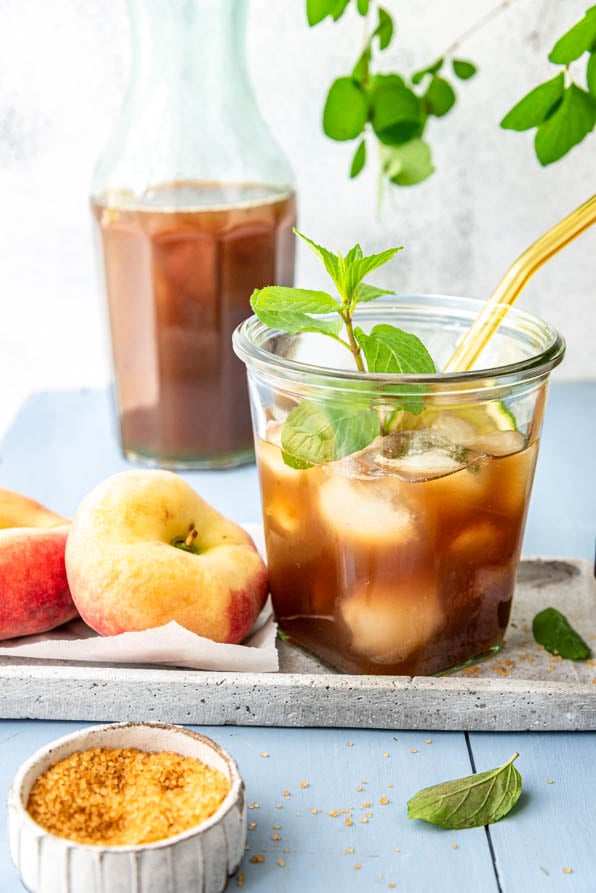 Pfirsich Eistee selber machen - schnelles Grundrezept mit 3 Zutaten ...