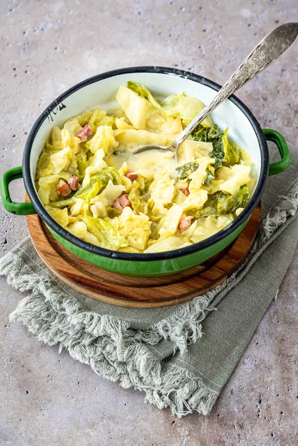 Omas Rahmwirsing schnell und einfach | Rezept